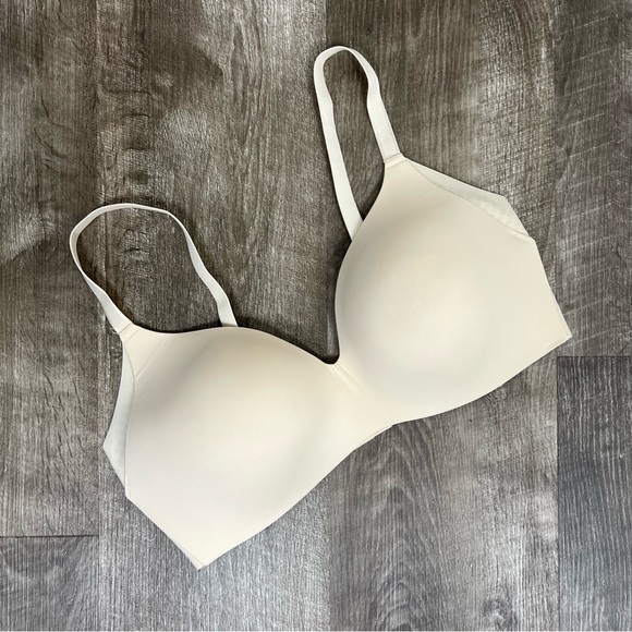 knix | Intimates & Sleepwear | Knix Dune Wingwoman Bra | Poshmark